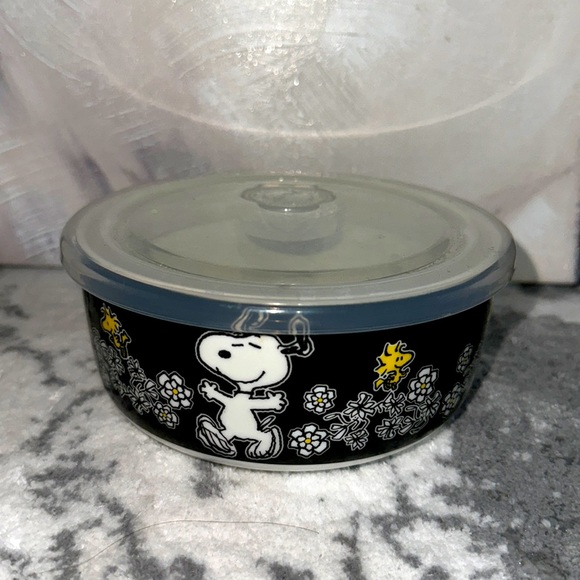 Peanuts | Dining | Snoopy Ceramic Food Storage | Poshmark
